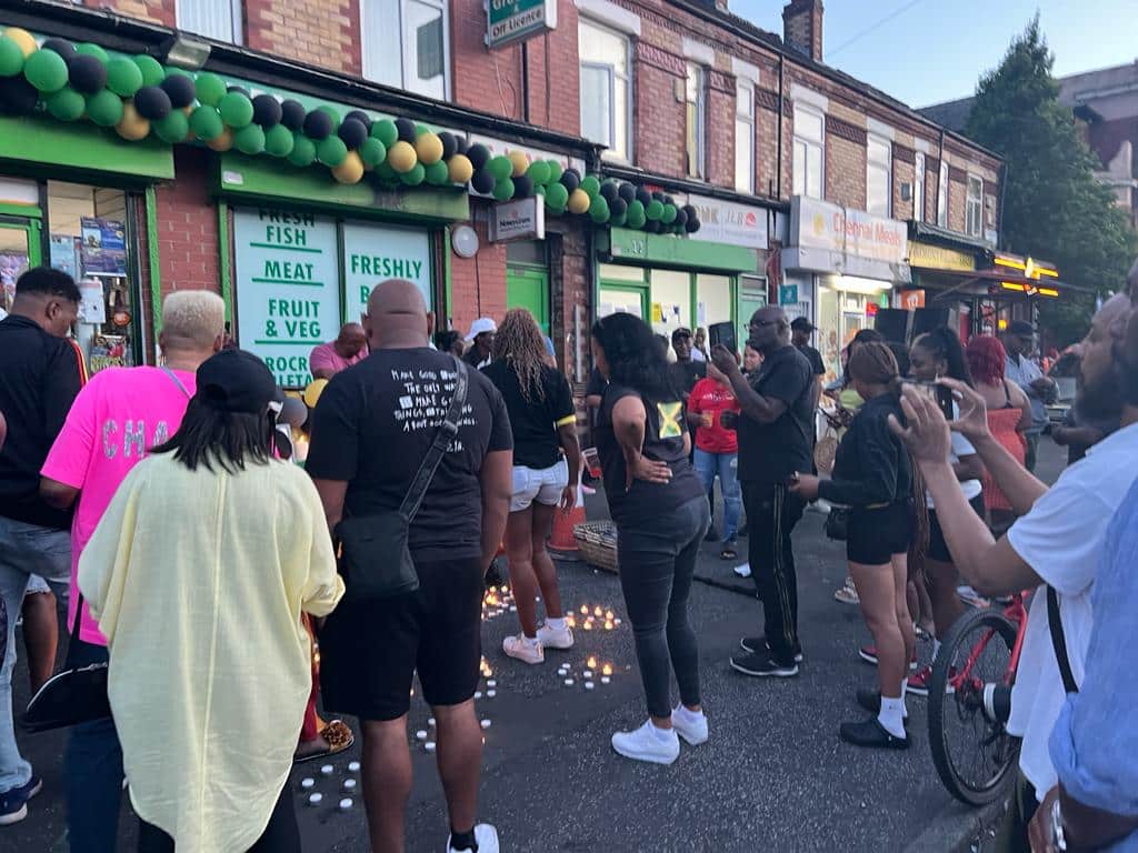 Exploring Our Vibrant Community-A Descriptive Tour-Radio Diamond